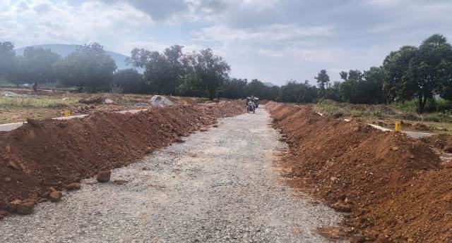 Plots for Sale Near Palavalasa Tolgate Visakhapatnam - VMRDA Plots ...